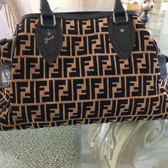 Bags | Fendi Purse | Poshmark